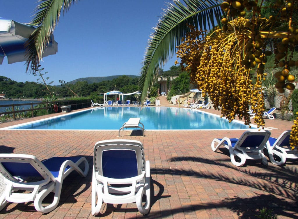 The Pool - Hotel Caposud